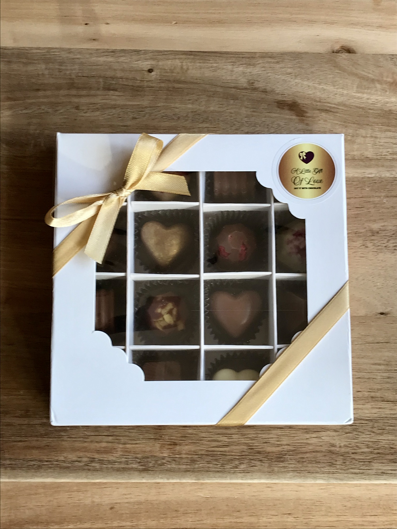Luxury Handmade Chocolates Gift Box - A Little Gift of Love